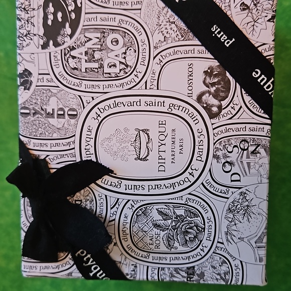 diptyque | Skincare | Copy Diptyque Travel Set Qatar Airways | Poshmark